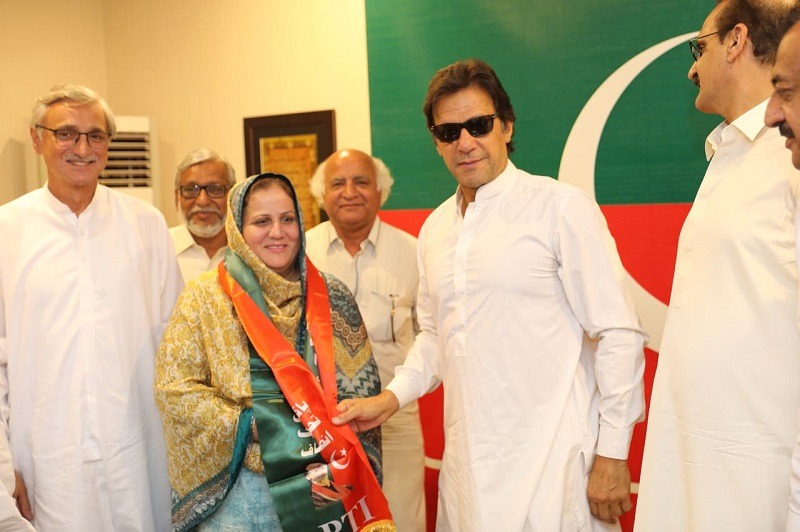 PML-N’s Dr Nadia Aziz, QWP’s Khalid Khan switch over to PTI PML-N’s Dr Nadia Aziz, QWP’s Khalid Khan switch over to PTI